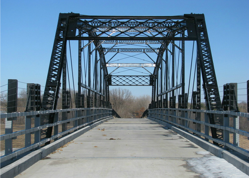 A New Life for the Old Cedar Avenue Bridge - Streets.mn