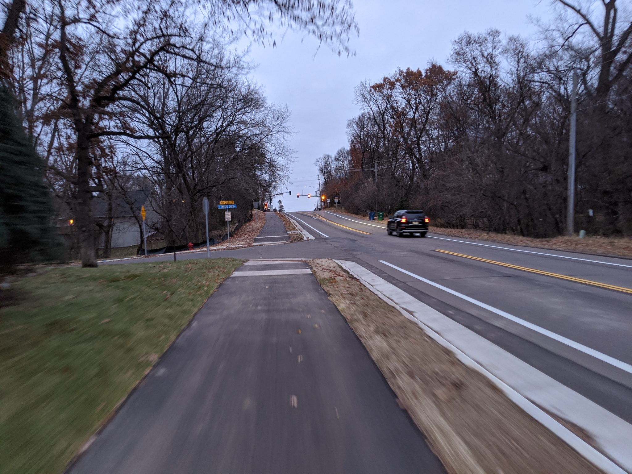 Plymouth Road: a New Piece of Local Bike Infrastructure - Streets.mn