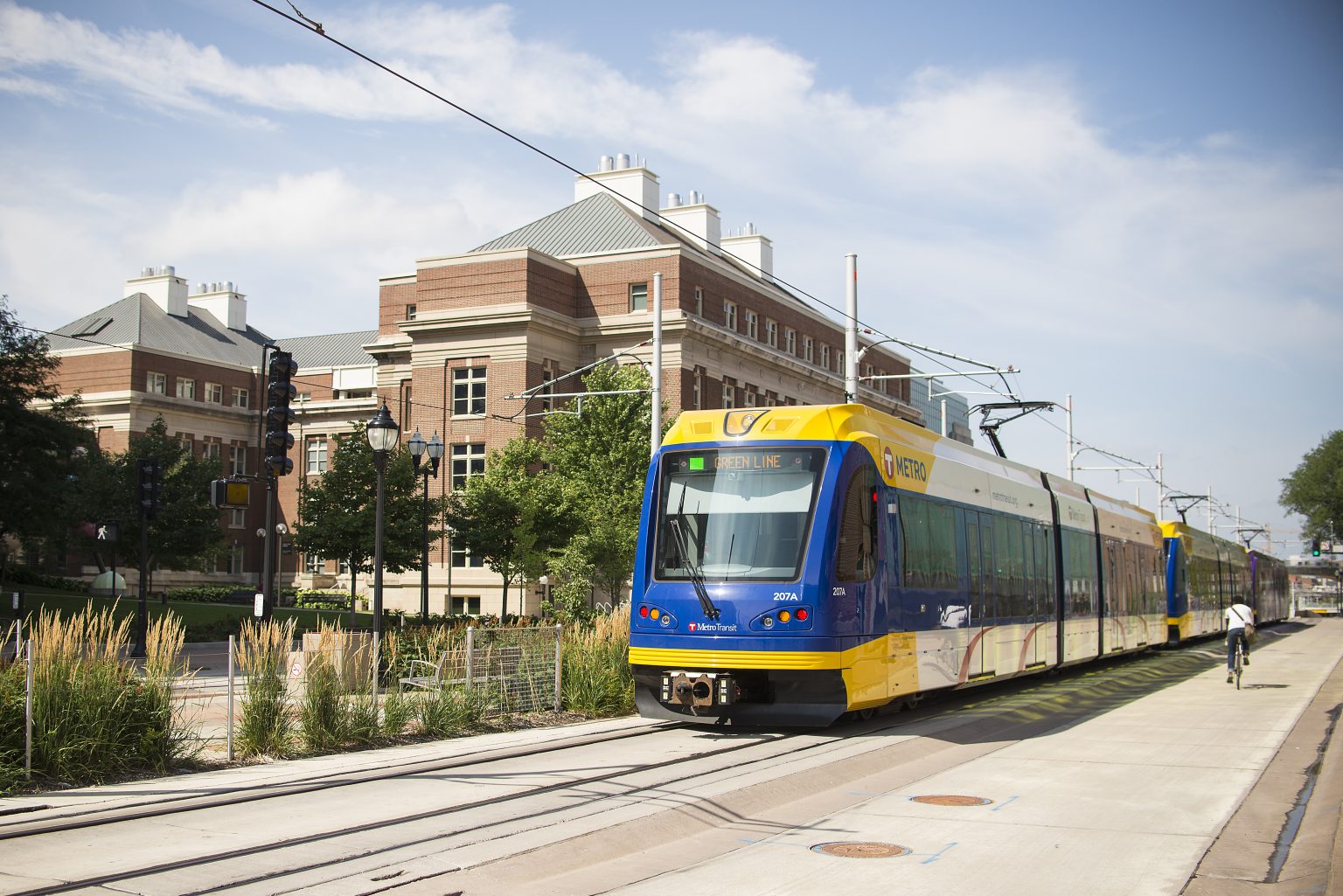 Universal Mobility Wallet: Minnesota's Key to Better Transit? - Streets.mn