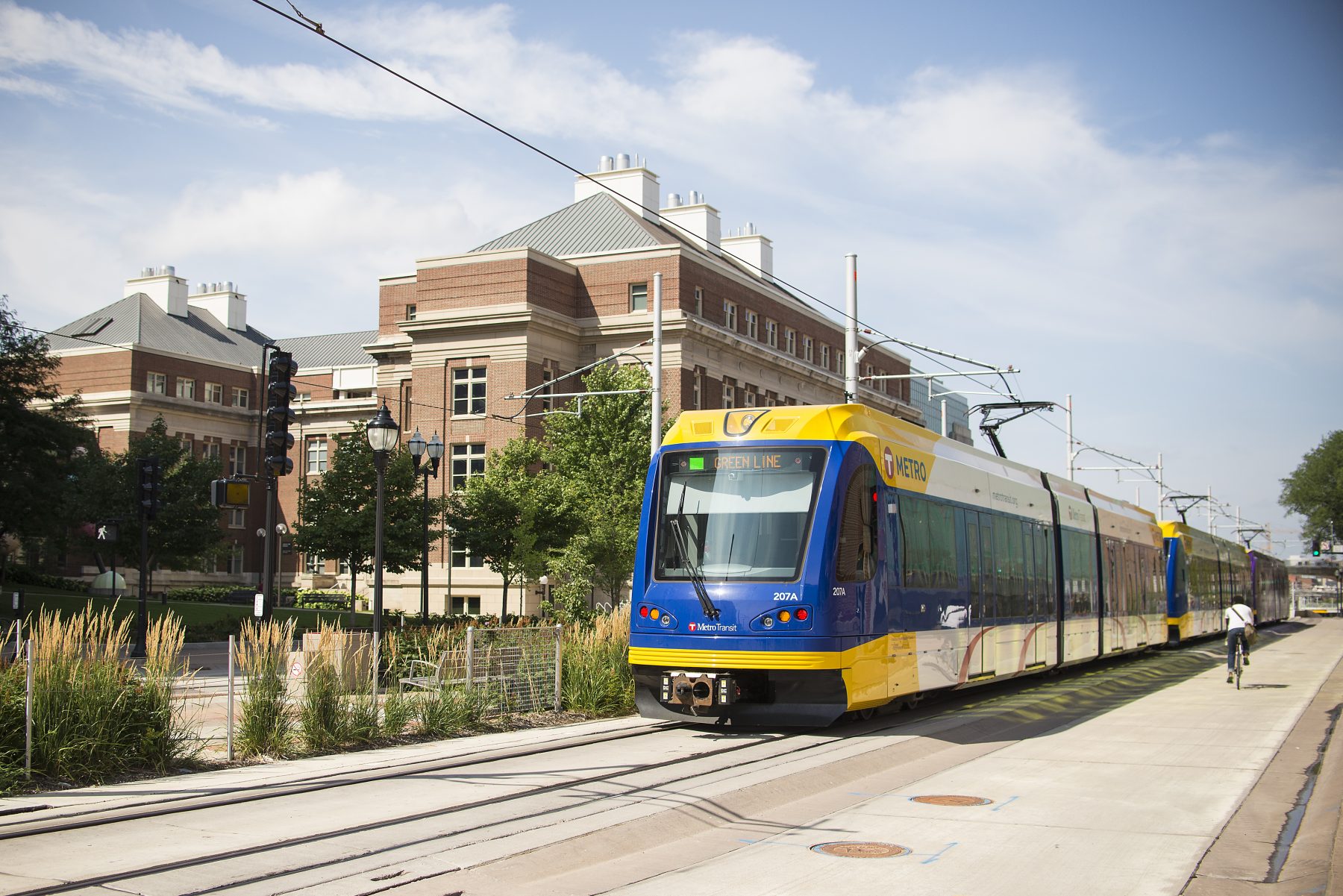 Universal Mobility Wallet: Minnesota's Key to Better Transit? - Streets.mn