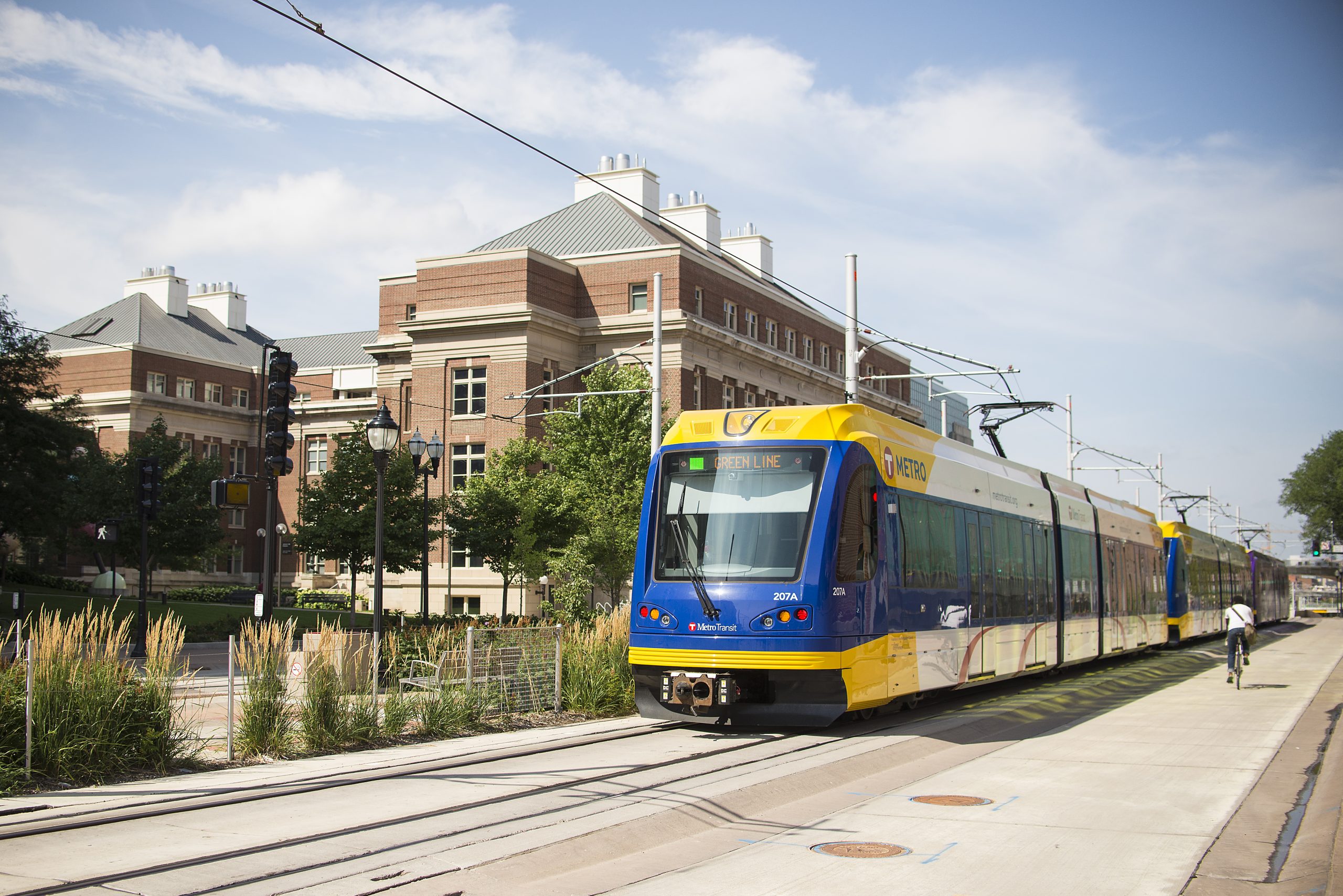 Universal Mobility Wallet: Minnesota's Key to Better Transit? - Streets.mn