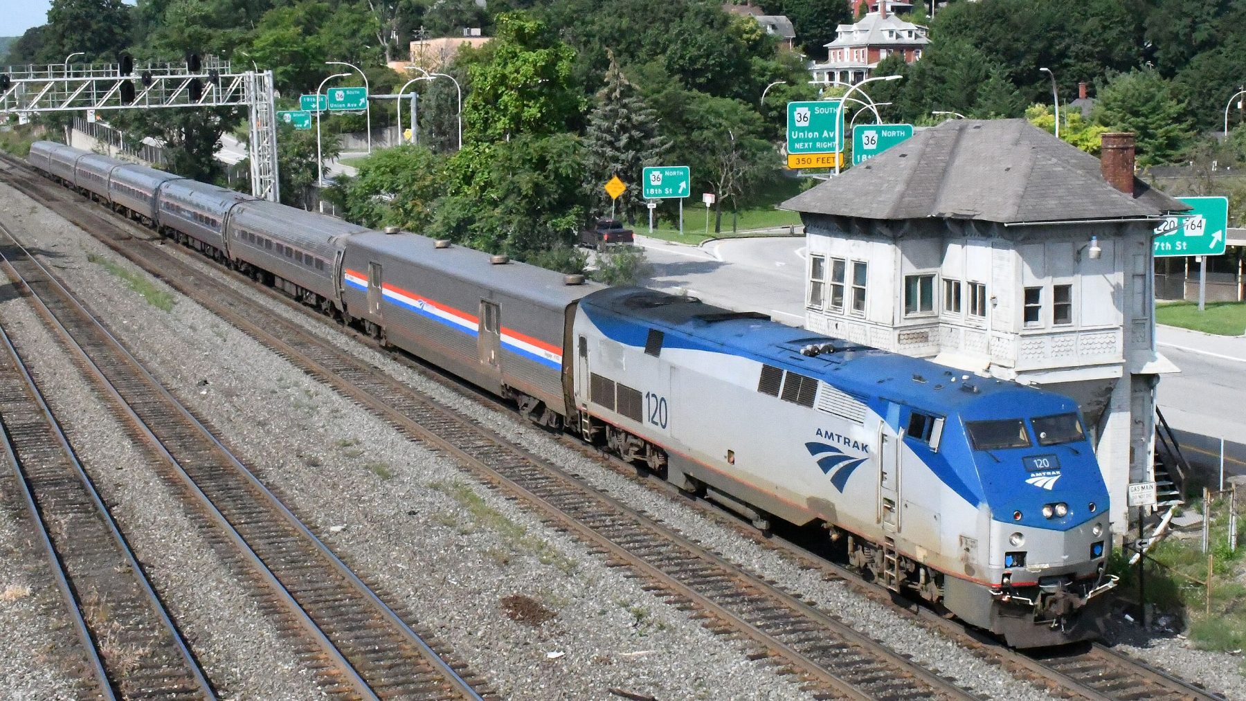 Is the Amtrak Borealis Train Really a Flop? - Streets.mn