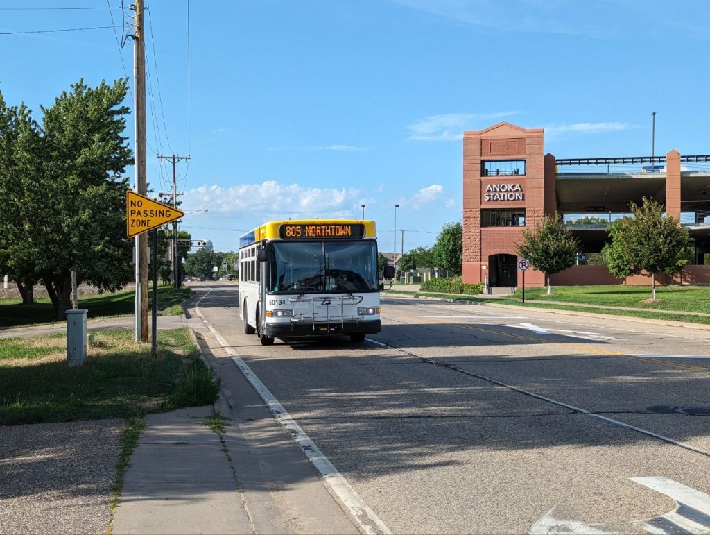 A Ride on the Northstar . . . for Fun and Drinks! - Streets.mn